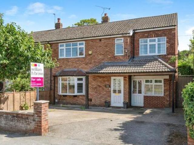 High Street, Scotter, 4 Bedroom Semi detached