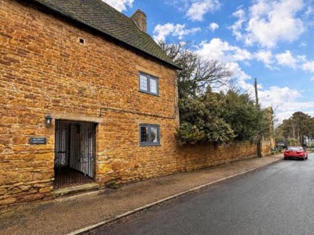 High Street, Scaldwell, 2 Bedroom Cottage
