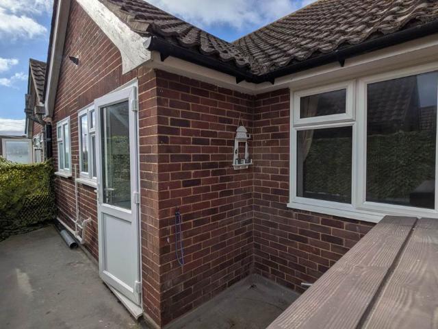 High Street, Selsey PO20, 2 bed flat to rent, £1,100 pcm | PrimeLocation