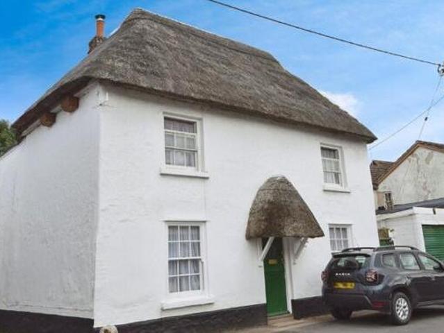 High Street, Shrewton, 3 Bedroom Detached