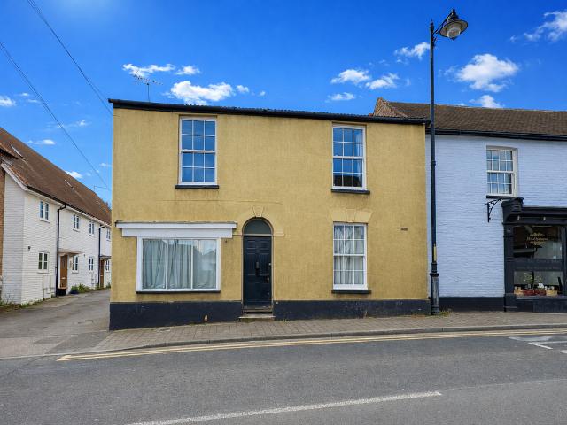 High Street, Sittingbourne ME9, Studio to rent, £700 pcm | PrimeLocation