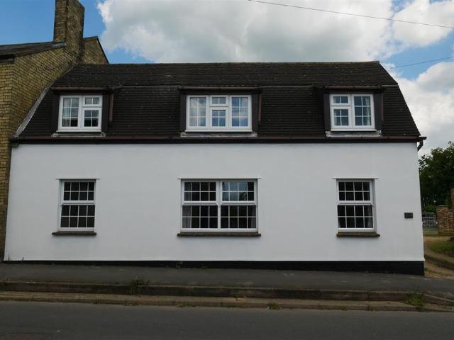 High Street, Somersham PE28, 3 bed semi detached house to rent, £1,400 pcm | PrimeLocation