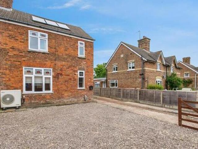 High Street, South Kyme, 2 Bedroom Semi detached