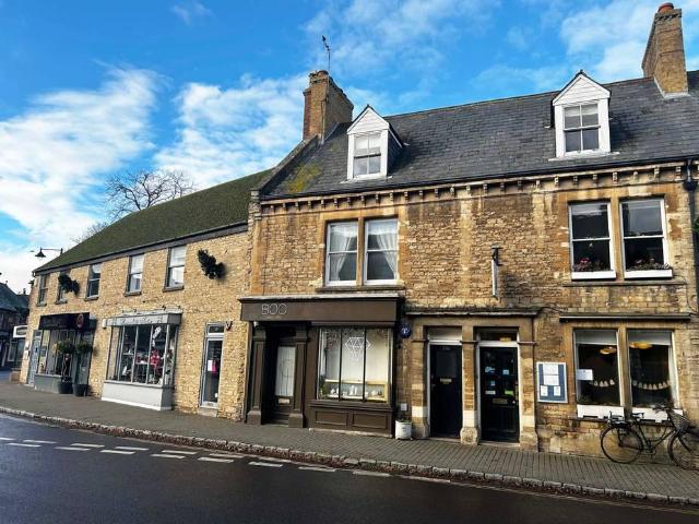 High Street South, Olney 1 bed maisonette to rent £1,095 pcm £253 pw