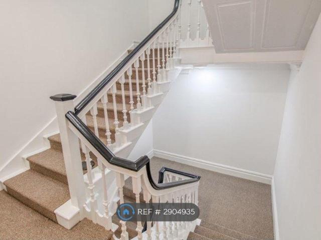 High Street, Southampton SO14, 1 bed flat to rent, £1,100 pcm | PrimeLocation