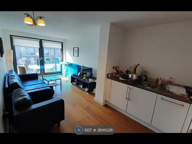 High Street, Slough SL1, 2 bed flat to rent, £1,650 pcm | PrimeLocation