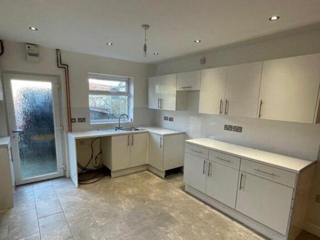 High Street, Stanton Hill, 2 Bedroom Terraced