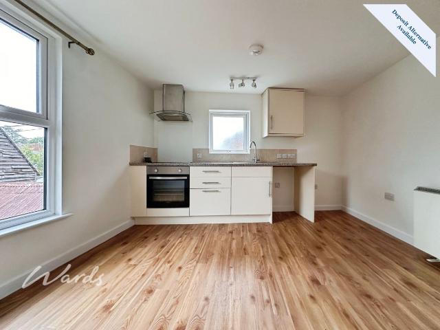 High Street, Staplehurst, Tonbridge TN12, 1 bed flat to rent, £750 pcm | PrimeLocation
