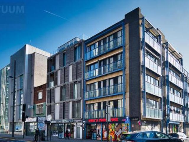 High Street, Stratford, 2 Bedroom Apartment