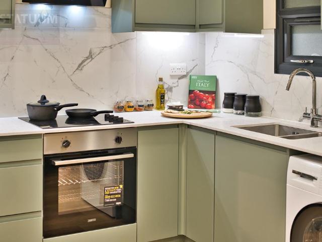 High Street, Stratford, London, E15 Studio to rent £3,500 pcm £808 pw