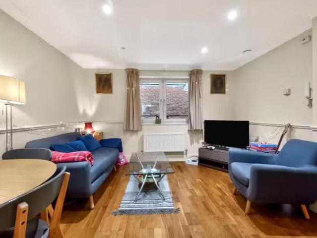 High Timber Street, London, EC4V 3PP