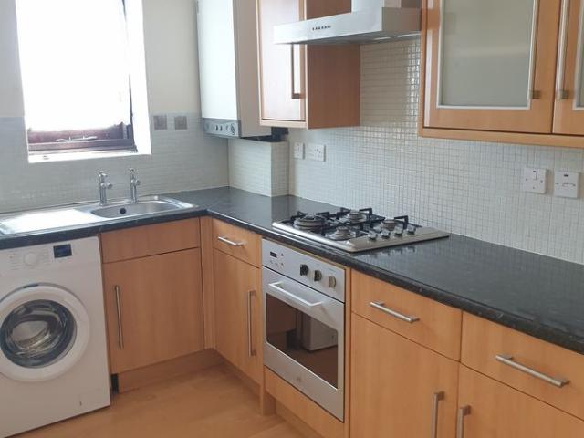 High Town Road, Luton LU2, 1 bed flat to rent, £875 pcm | PrimeLocation