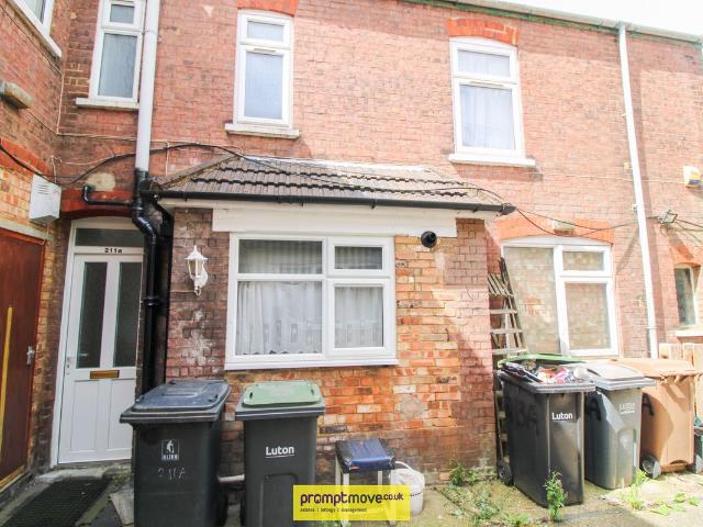 High Town Road, Luton LU2, 2 bed property to rent, £1,200 pcm | PrimeLocation