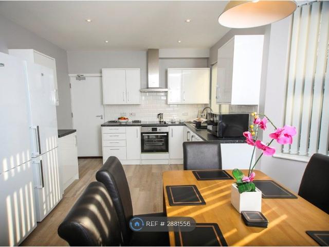 High Town Road, Luton LU2, Room to rent, £675 pcm | PrimeLocation