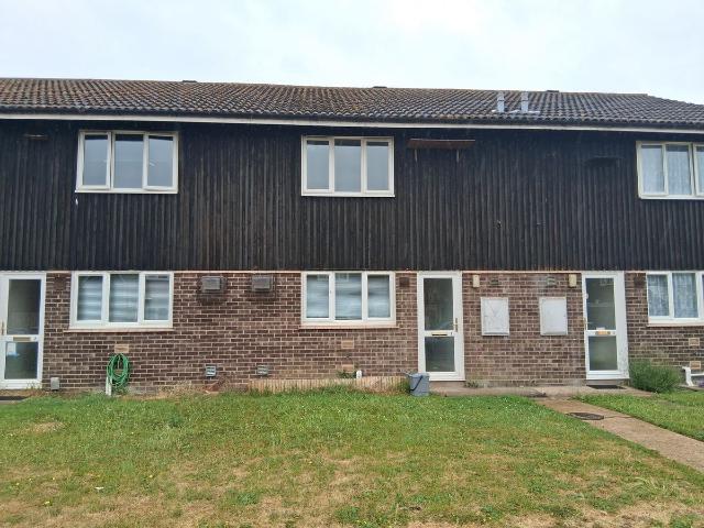 Highclere Close, Newmarket CB8, 2 bed terraced house to rent, £1,050 pcm | PrimeLocation
