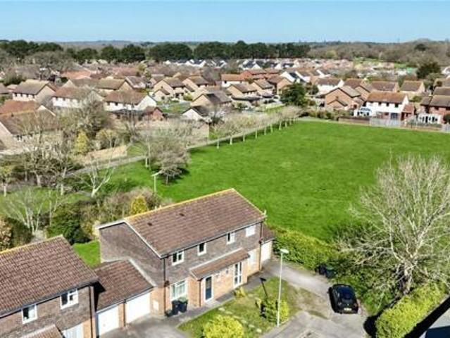 Highcliffe On Sea, Bluebell Close, Christchurch, 3 Bedroom Semi detached