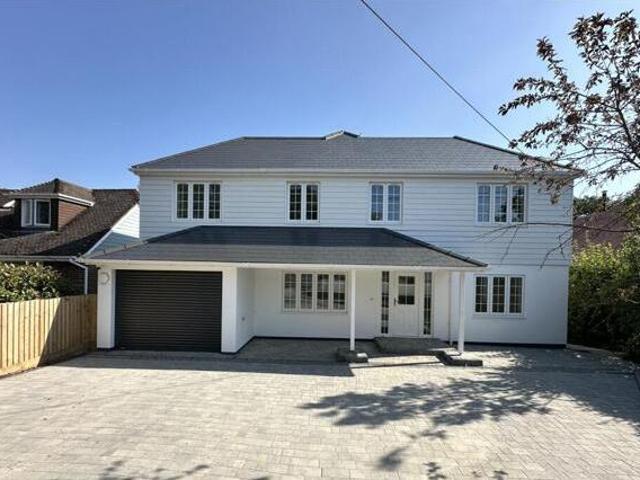 Highcliffe On Sea, Elphinstone Road, Christchurch, 5 Bedroom Detached