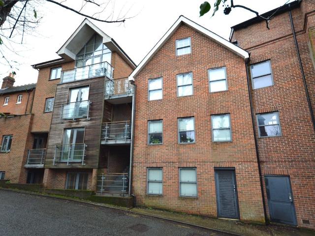 Highcliffe Road, Winchester, Hampshire SO23, 1 bed flat to rent, £1,250 pcm | PrimeLocation