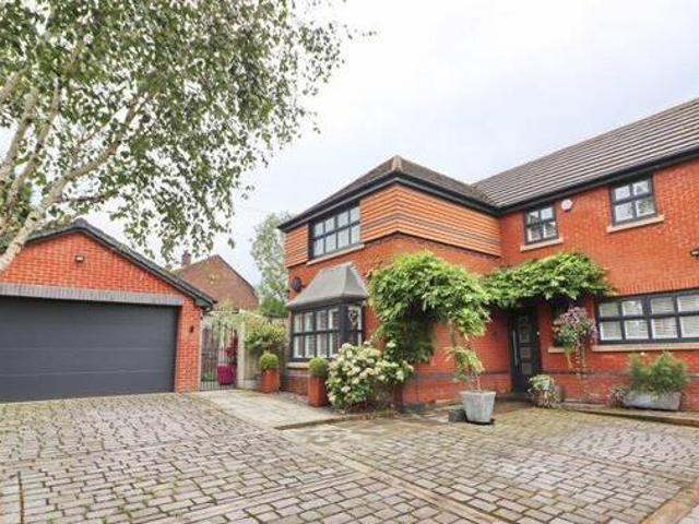 Highcrest Grove, Tyldesley, 4 Bedroom Detached