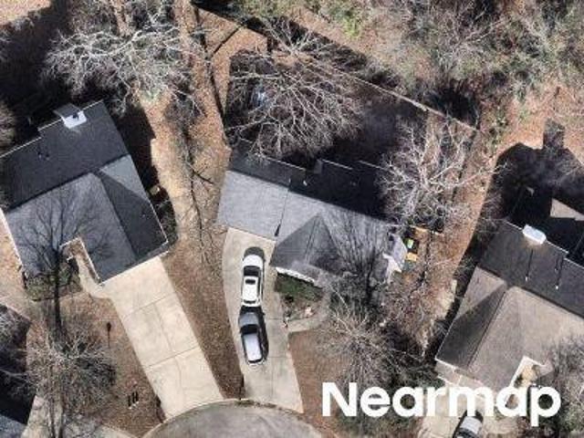 Highcrest Ln