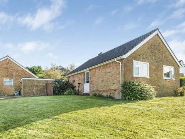 Highcroft Crescent, Heathfield, 2 Bedroom Detached