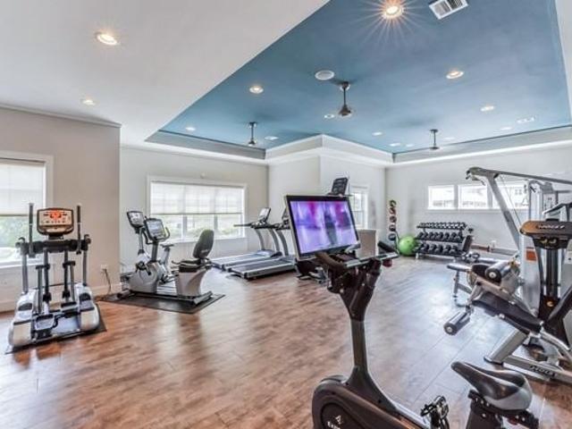 Highcroft Apartments 3 Bedroom Apartment for Rent at 1100 Highcroft Pl, Weatogue, CT 06089