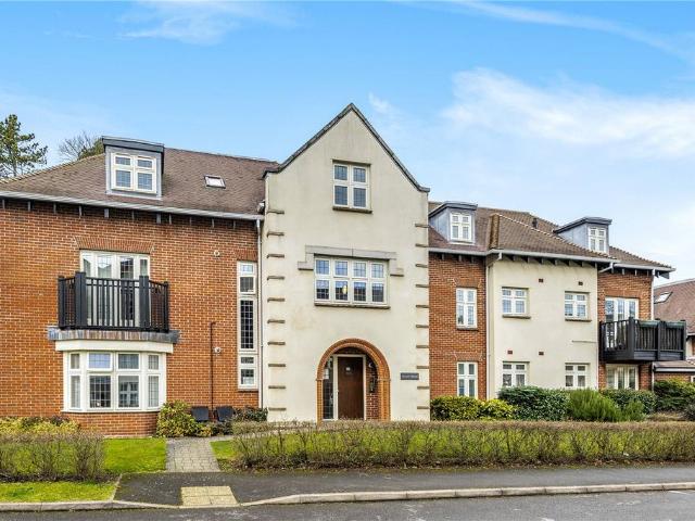 Highcroft Road, Winchester, SO22 1 bed apartment to rent £1,450 pcm £335 pw