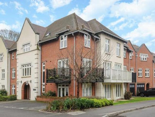 Highcroft Road, Winchester, 2 Bedroom Flat