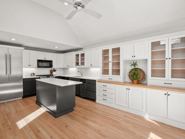 Highcroft Way Unit,hopkinton, Condo For Sale