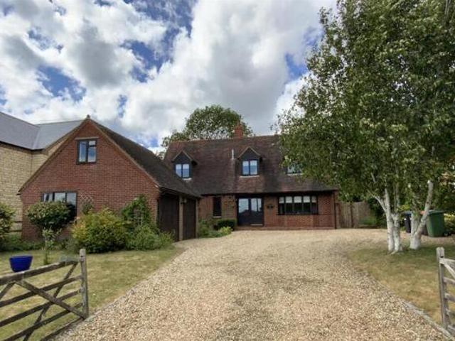 Higham Cross Road, Hanslope, 5 Bedroom Detached