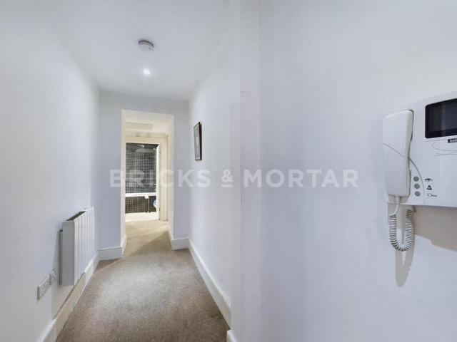 Higham Place, Newcastle Upon Tyne NE1 2 bed flat to rent £1,450 pcm £335 pw