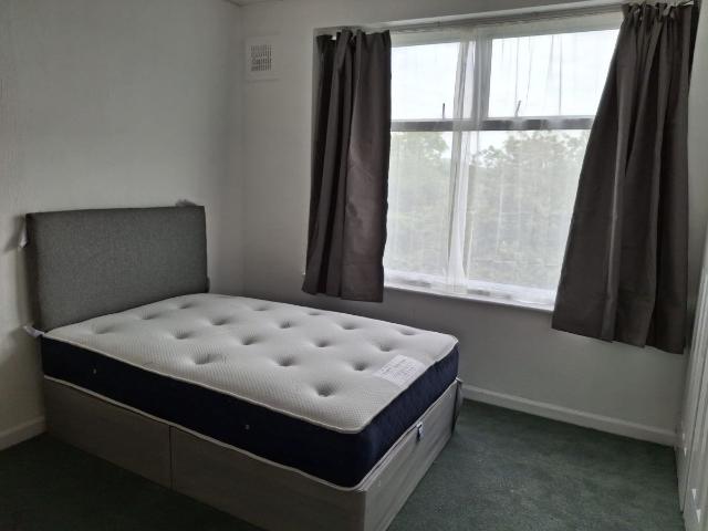 Higham Road, Tottenham N17, 4 bed shared accommodation to rent, £580 pcm | PrimeLocation