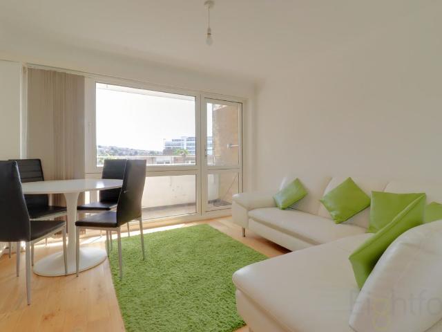 Highbrook Close, Brighton BN2, 4 bed flat to rent, £2,200 pcm | PrimeLocation