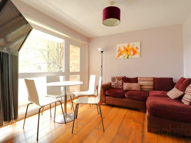 Highbrook Close, Brighton, East Sussex BN2, 4 bed flat to rent, £2,200 pcm | PrimeLocation