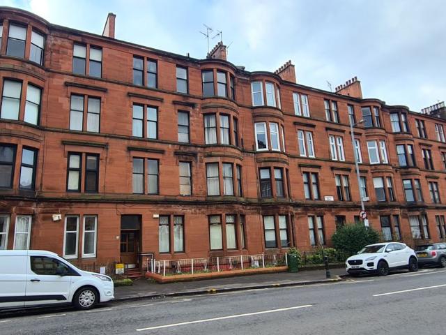 Highburgh Road, Glasgow G12, 2 bed flat to rent, £1,575 pcm | PrimeLocation
