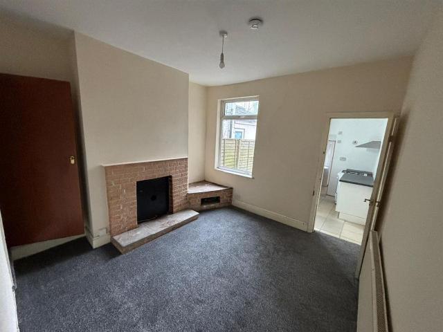 Highbury Road, Smethwick B66, 3 bed property to rent, £1,000 pcm | PrimeLocation