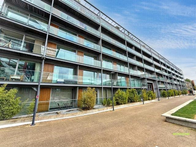 Highbury Stadium Square, London, N5 2 bed flat to rent £2,950 pcm £681 pw