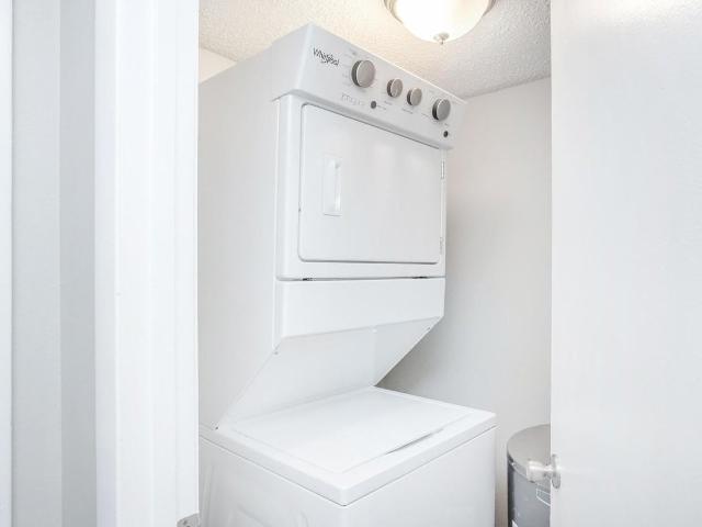 Highgate Apartments 1 Bedroom Apartment for Rent at 3024 N Powers Dr, Orlando, FL 32818