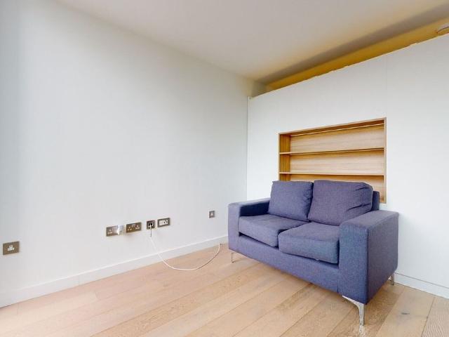 Highgate Hill, London N19, Studio to rent, £1,895 pcm | PrimeLocation