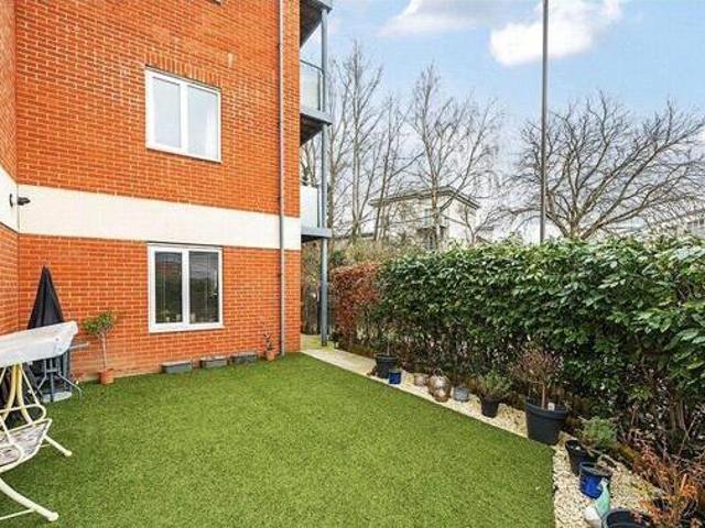 Highgate House, Chequers Avenue, 2 Bedroom Apartment