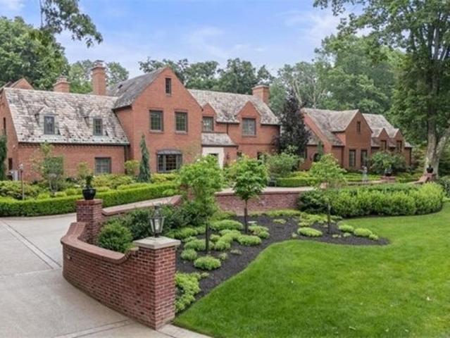 Highgate Rd, Pittsburgh, Home For Sale