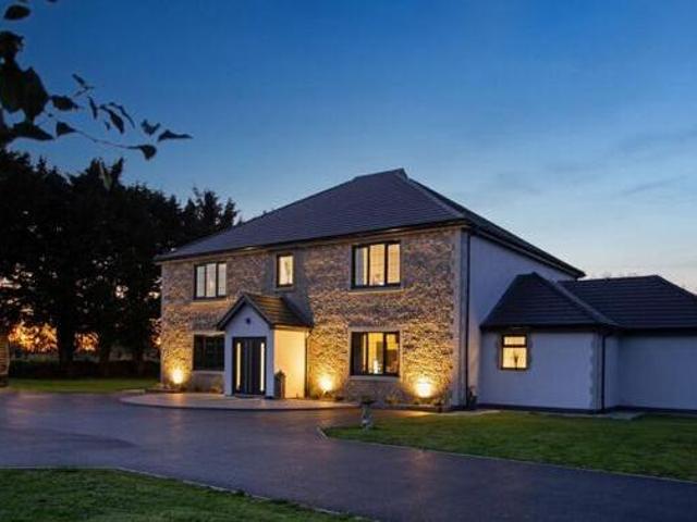 Highground Lane, Barnham, 5 Bedroom Detached