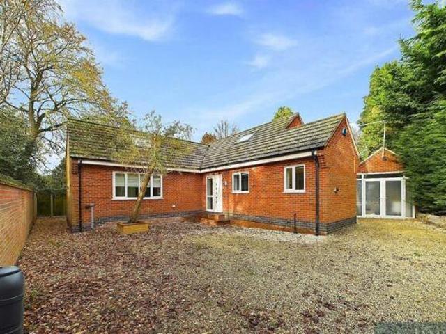 Higher Green, Great Glen, 2 Bedroom Detached