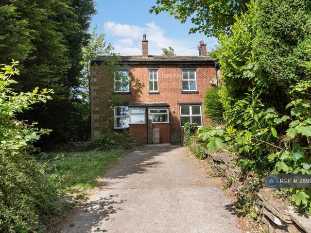 Higher Lomax Lane, Heywood, OL10 3 bed semi detached house to rent £1,395 pcm £322 pw