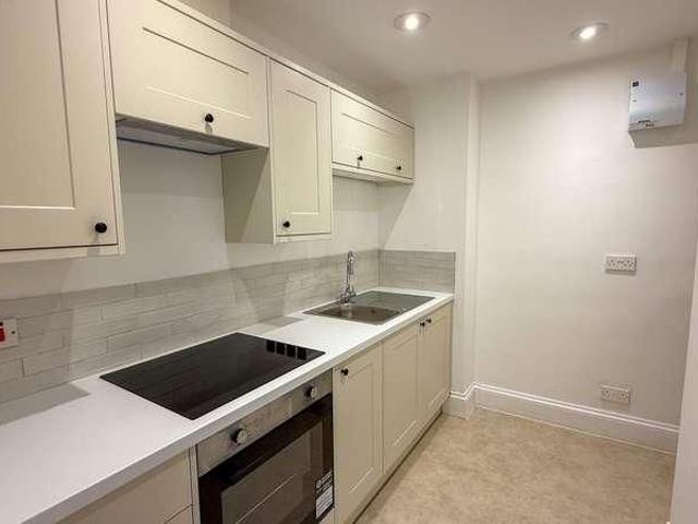 Higher Woodfield Road, Torquay, TQ1