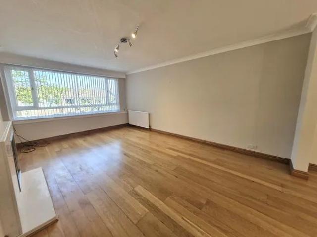 Highfield Court, Kelvindale
