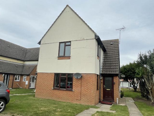 Highfield Avenue CO12, 1 bed terraced house to rent, £825 pcm | PrimeLocation