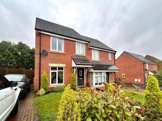Highfield Avenue, Langwith Junction, 3 Bedroom Semi detached