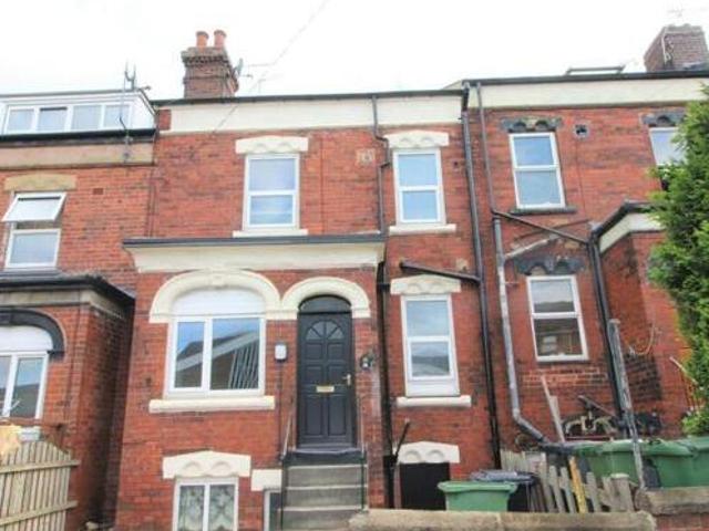 Highfield Avenue, Leeds, 2 Bedroom Terraced