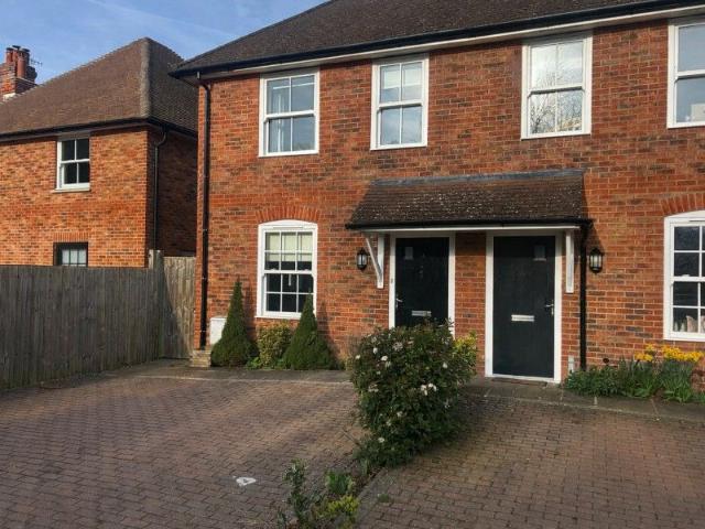 Highfield Grange, Peaslake GU5, 4 bed property to rent, £2,700 pcm | PrimeLocation